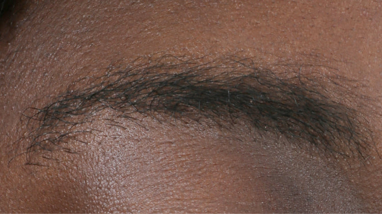 GrandeBROW Thickening Serum – Grande Cosmetics